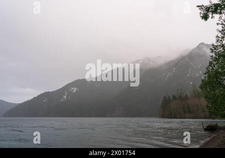 Winter View of Lake Crescent at Olympic National Park, Washington State ...