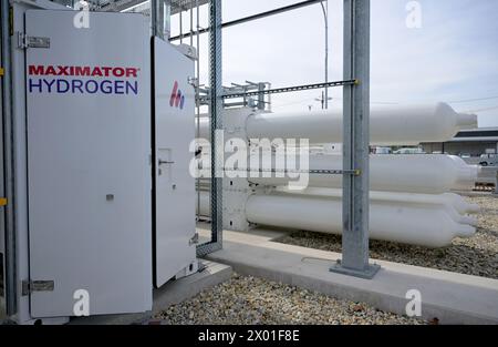 TOPIC IMAGE Project 'image of the future': Hydrogen storage tank of a ...