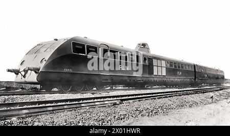 PLM Autorail Bugatti - Vintage train advertising poster Stock Photo - Alamy