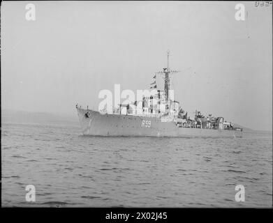 HMS Wakeful Underway Stock Photo - Alamy