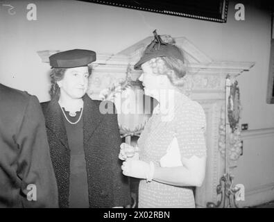 ADMIRALTY'S FAREWELL DINNER FOR ADMIRAL STARK. 13 AUGUST 1945, ROYAL ...