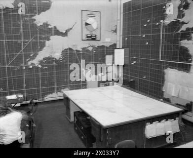 NAVAL PLOTTING AT PLYMOUTH. 20 APRIL 1945, IN THE PLOTTING ROOM AT ...