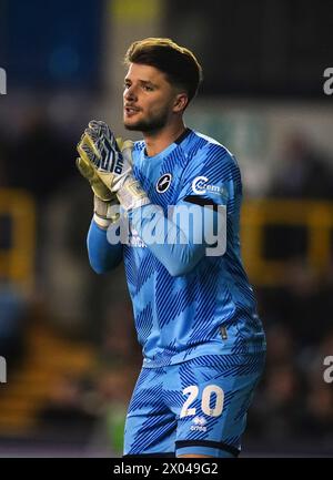 Millwall goalkeeper Matija Sarkic during the Sky Bet Championship match ...