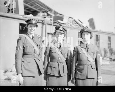 LUFTWAFFE ATTACKS ON BRITAIN 1940 - Two shot-down Luftwaffe officers ...