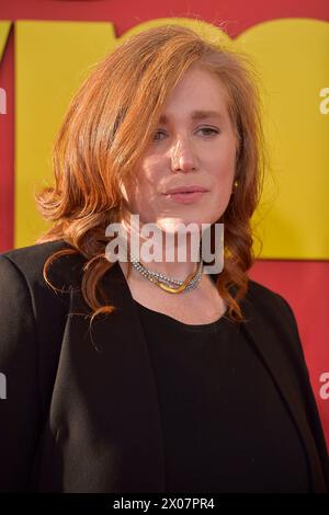 Amanda Burrell bei der Premiere der HBO-Miniserie The Sympathizer im ...