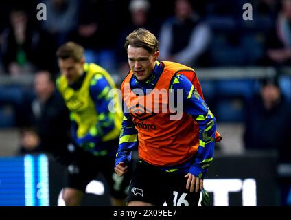 Derby County's Liam Thompson warms up during the Sky Bet Championship ...