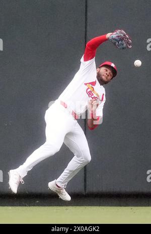 St. Louis Cardinals' Victor Scott II bats during a spring training ...