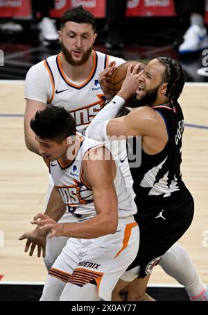 Phoenix Suns guard Grayson Allen (8) shoots the ball during warmups ...