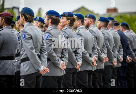 Soldiers from the various armed forces of the Warsaw Pact countries ...