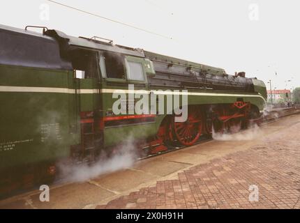 Steam locomotive BR 18 201, the fastest steam locomotive still licensed ...