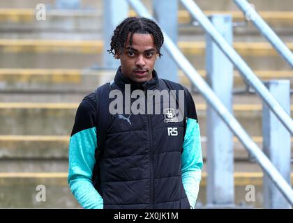 Freddie Issaka of Plymouth Argyle arrives during the Sky Bet ...