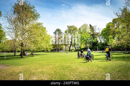 Berlin Pankow, Park Bürgerpark Pankow am Fluss Panke - 13.04.2024 ...