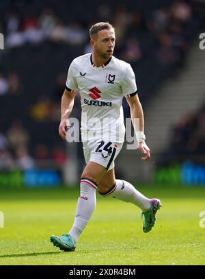 Milton Keynes Dons' Stephen Wearne during the Emirates FA Cup first ...
