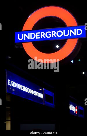 Illuminated Transport for London TfL underground roundel sign in London ...