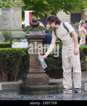 Milan, Italy. 13th Apr, 2024. Milan, Milan, Celebrity Sightings - Mike ...