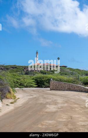 Baby Beach Aruba - infinity pool in foreground Stock Photo - Alamy