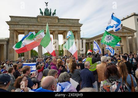 Berlin, Germany. 14th Apr, 2024. A solidarity demonstration by the ...