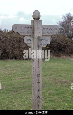 Wooden signpost on the South Downs Stock Photo - Alamy