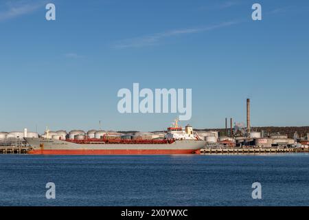 A refinery is shown in this view from the Gulf Intracoastal Waterway in ...