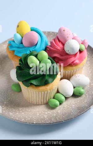 Easter cake on a blue background. copy space Stock Photo - Alamy