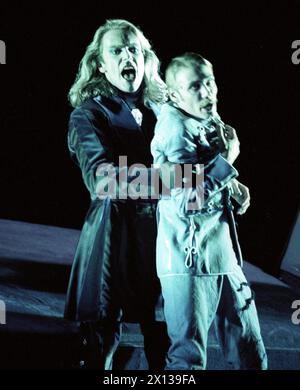 Premiere of the musical "Elisabeth", a production of Harry Kupfer in ...