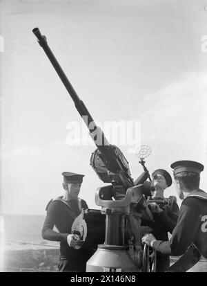 GUNNERY TRAINING. 3 OCTOBER 1940, BREAKWATER FORT, AT THE ENTRANCE TO ...
