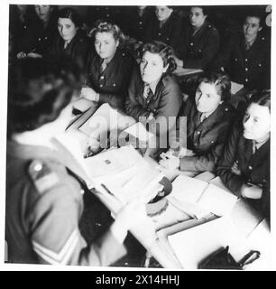 TRAINING SCHOOL FOR ATS CLERKS - Cpl. Margerite Ernst, of North London ...