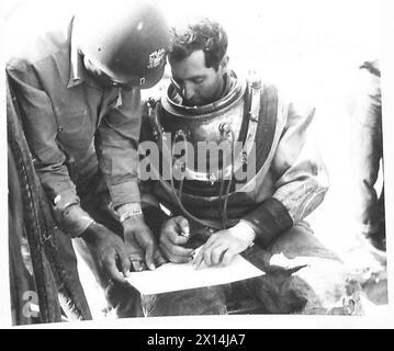 BIZERTA : CLEARING NORTH AFRICAN PORTS - Lowering the depth charge to ...