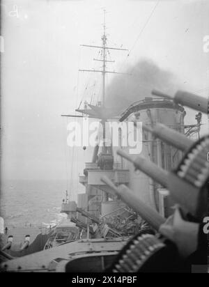 GUNNERY SCENES ON BOARD THE BATTLESHIP HMS RODNEY. OCTOBER 1940, AT SEA ...