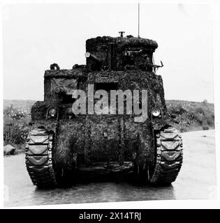 CANAL DEFENCE LIGHTS - Series of photographs showing searchlights on ...