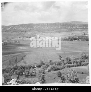 YUGOSLAVIA : LIFE IN THE BOSNIAN VILLAGE OF DRVAR - Panorama of Drvar ...