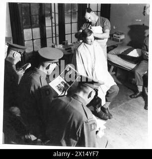 A VISIT TO A BATTALION OF THE SCOTS GUARDS - Men of a Scots Guard ...