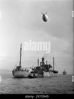 BARRAGE BALLOONS FOR MERCHANT SHIPS. 31 OCTOBER 1941, GREENOCK AND ...