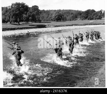NORWEGIAN TROOPS IN TRAINING - Infantrymen in action with rifles during ...