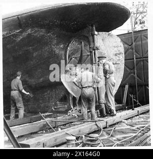 FLOATING DOCK - The Floating Dock at Faslane British Army Stock Photo ...