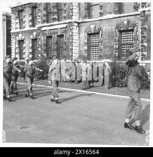 HOME GUARD DIRECTOR INSPECTS ARMY CADET FORCE - Major General Lord ...