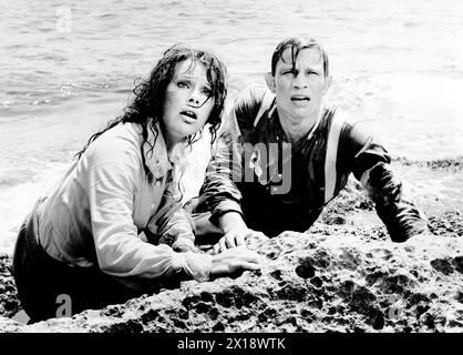 Elke Sommer & Michael York Film Zeppelin (1974) Characters: Frau Dr ...