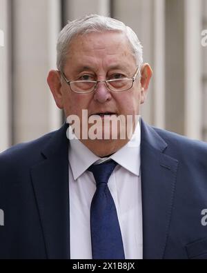 David Mills, Chief Executive of Post Office Ltd (left), and Mike Soden ...