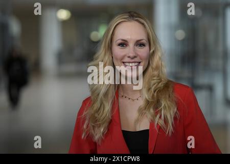 Sitzung des Deutschen Bundestags, Presse, TV, Welt, Dorothea Schupelius ...