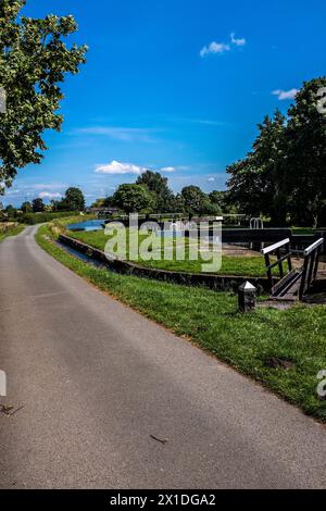 Top Lock on the Rufford branch of the Leeds - Liverpool canal Stock ...