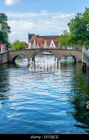 Bridge over the River Reie, Bruges, Belgium Stock Photo - Alamy