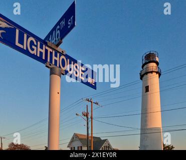 The Fenwick Island Lighthouse marks the Delaware-Maryland border ...