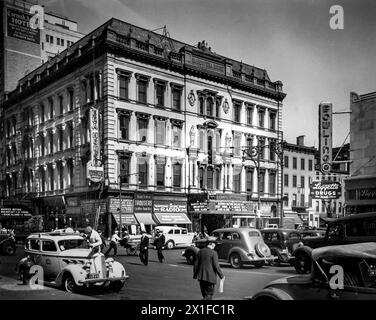 Old scenes of New York city from the early days of its growth into one ...