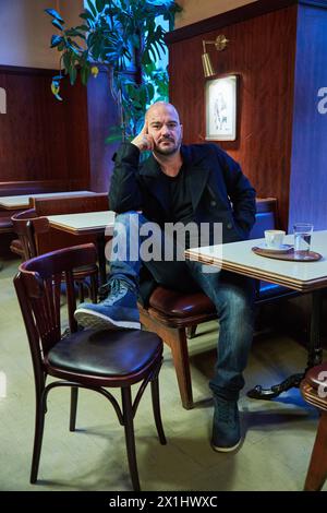 Austrian writer Thomas Glavinic during photo session at Cafe ...