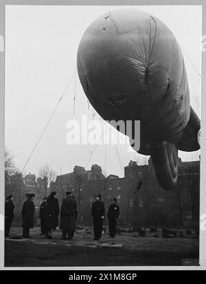 Air Marshal Sir Leslie Gossage and Air Commodore Mylne of RAF Balloon ...