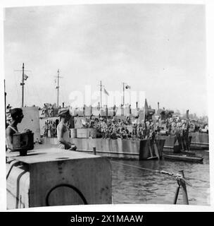 Soldiers of the British 56th Division board landing craft in Salerno ...