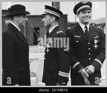 Presentation Of Distinguished Flying Cross To Colonel Travis. 303Rd ...