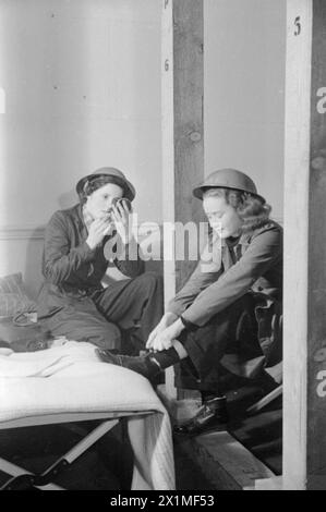 Blitz Canteen- Women of the Women's Voluntary Service Run a Mobile ...