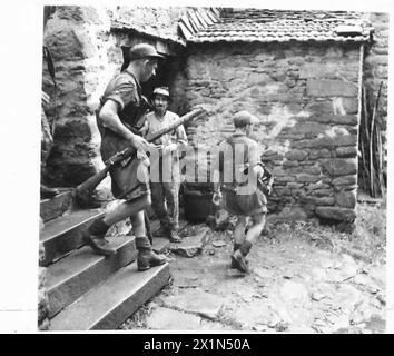 EIGHTH ARMY : FIGHTING PATROLS INTO ENEMY TERRITORY - The patrol sets ...