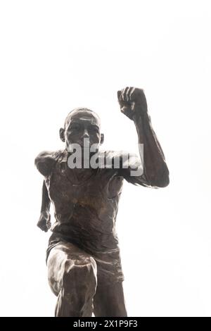 Henry Norwood Barney Ewell was the world's fastest human and olympic ...